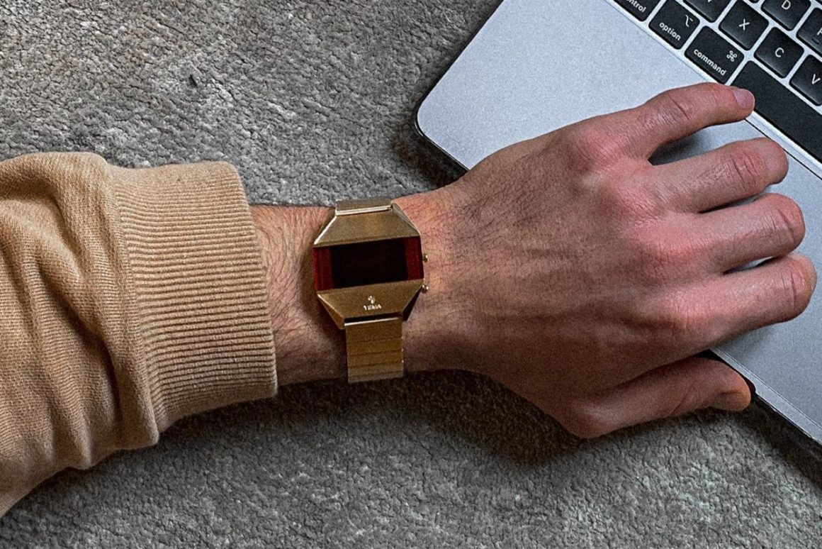 Test & Avis : la montre YEMA led gold ! | Edgard